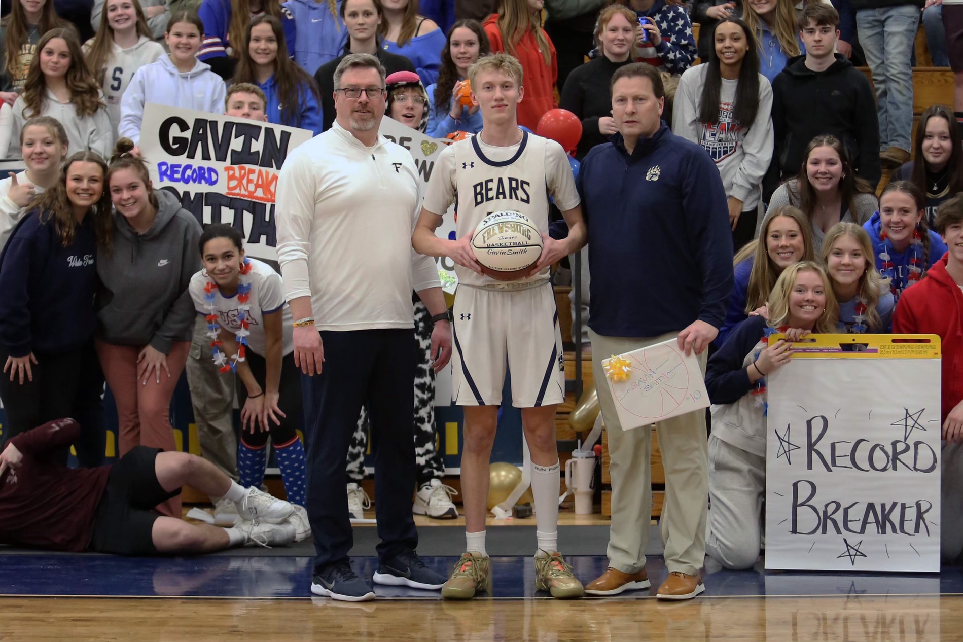 Gavin Smith Becomes Bears’ All-Time Scoring Leader In Win | News ...